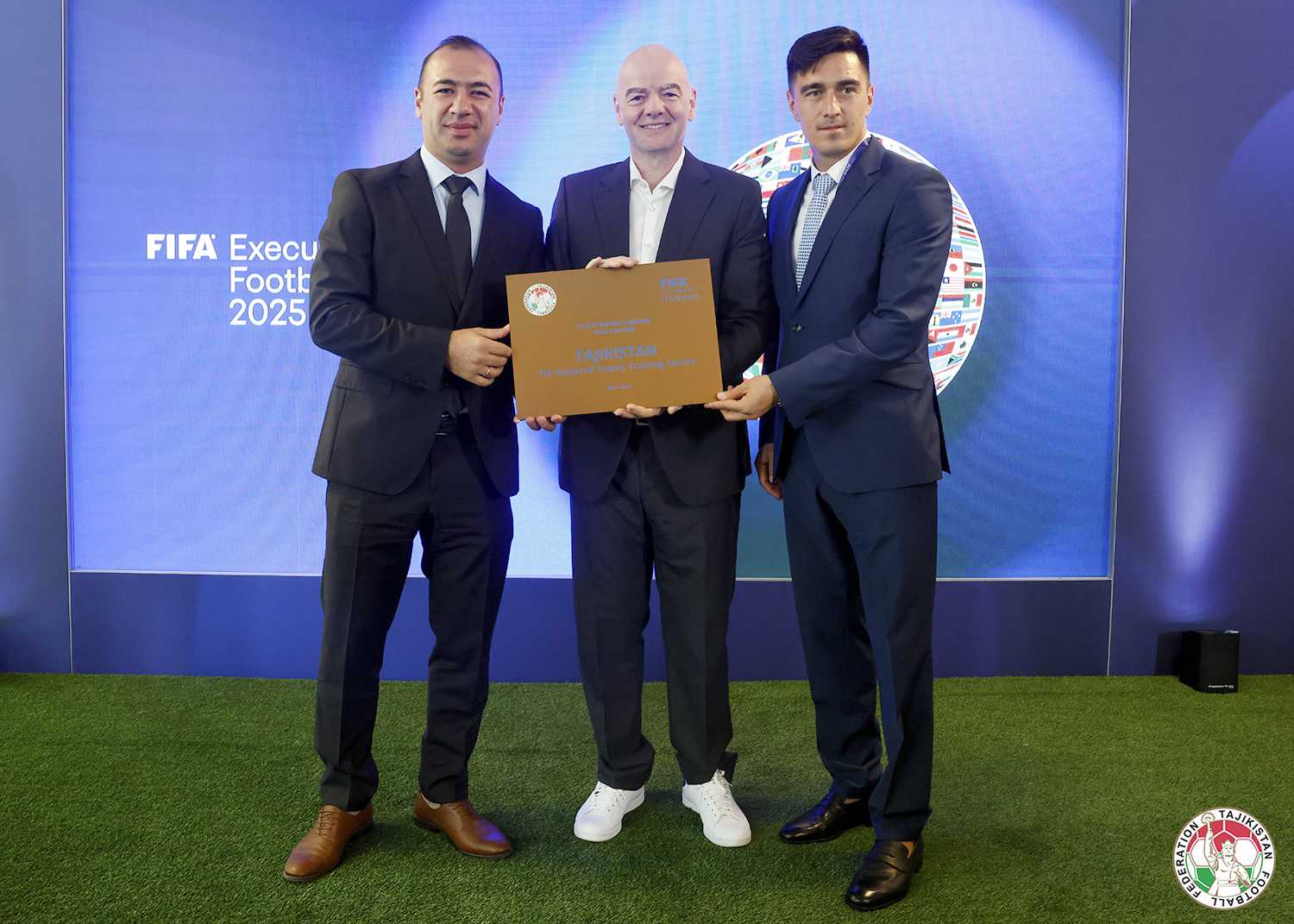 ФФТ получила бронзу на FIFA Forward Awards - Pressa.tj