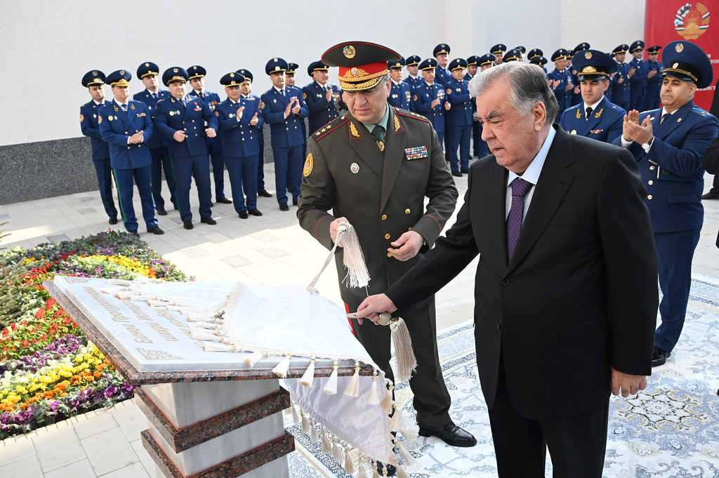 Ифтитоҳи бинои нави Прокуратура дар шаҳри Истаравшан - Pressa.tj